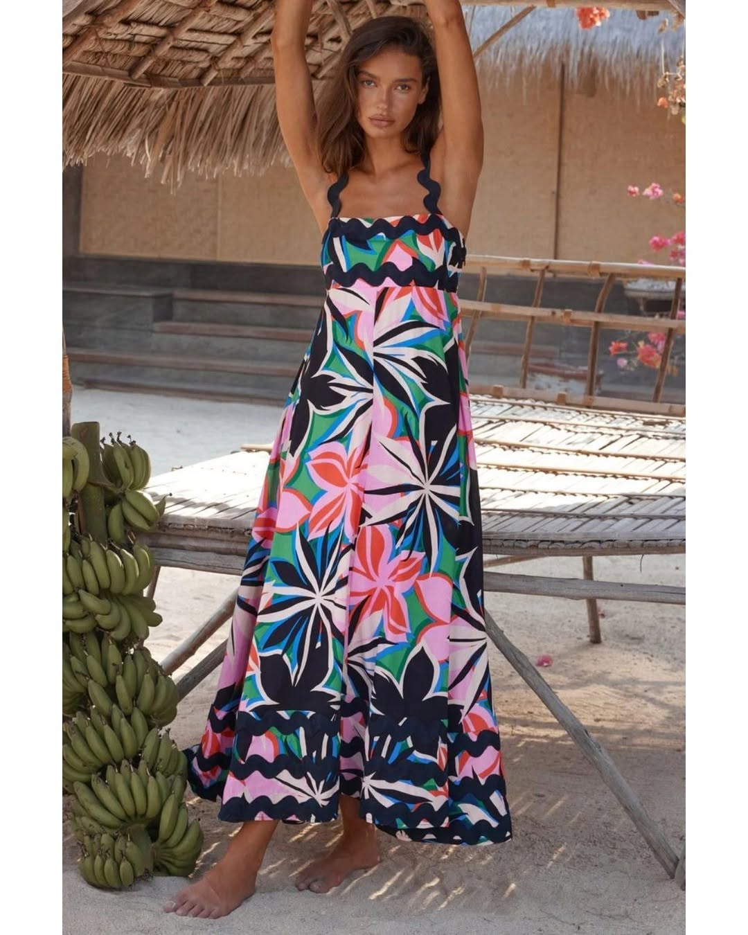 25+ Stylish Pool Party Outfit Ideas for Every Occasion