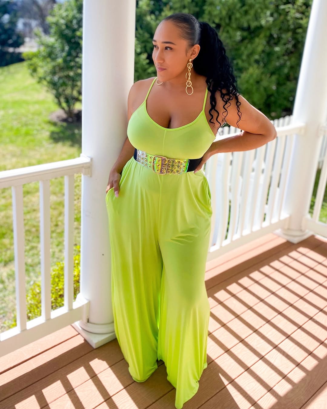 50+ Glow Party Outfit Ideas for Women to Shine Bright in the Dark