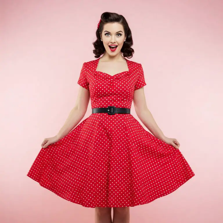 35+ Stunning 1950s Vintage Outfit Ideas for a Classic Retro Look