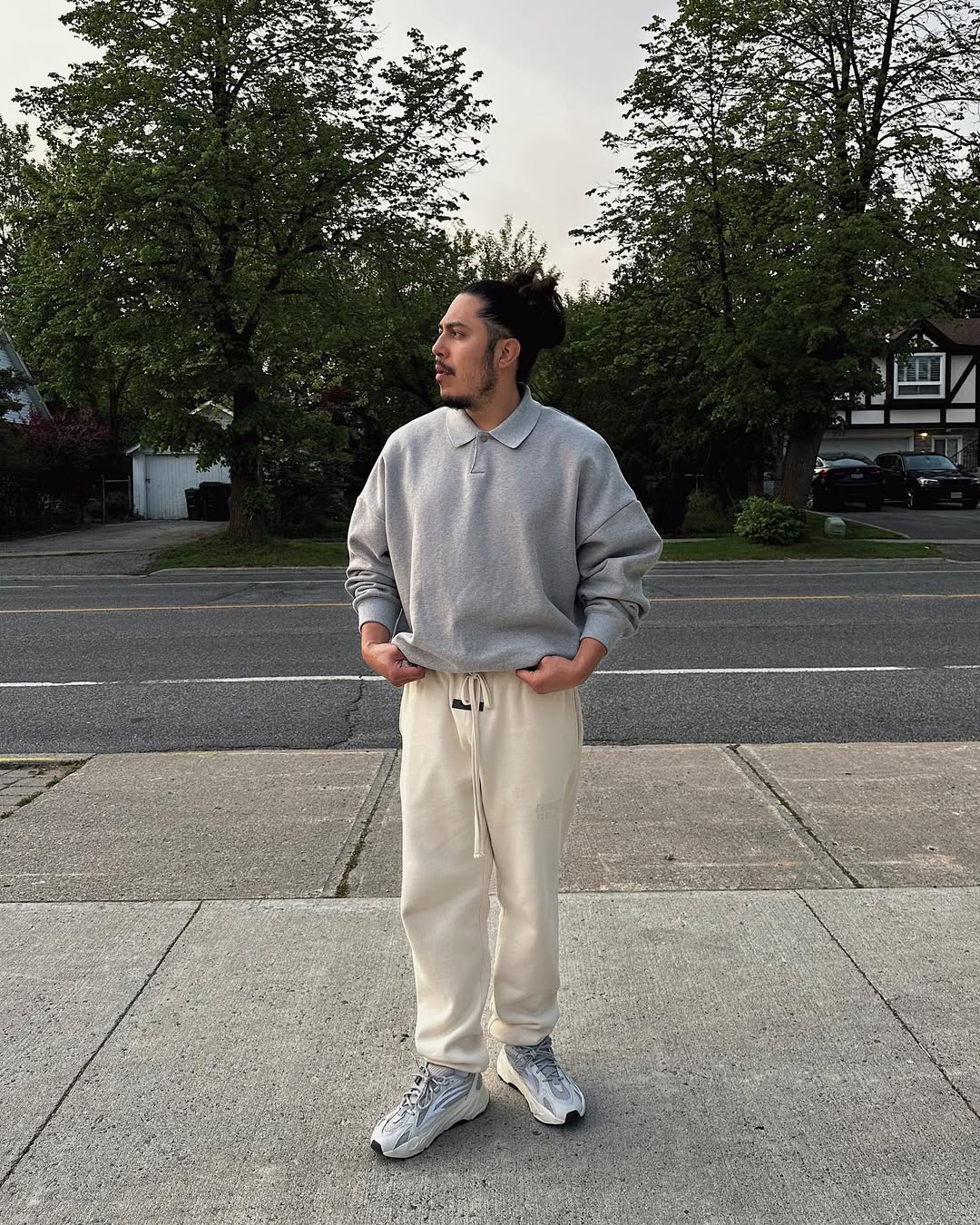 55+ Yeezy Static Outfit Ideas to Elevate Your Minimal Streetwear